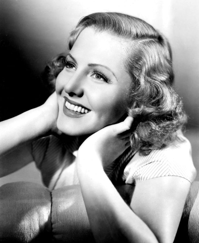 40 Gorgeous Photos of Jean Arthur in the 1920s and ’30s ~ Vintage Everyday