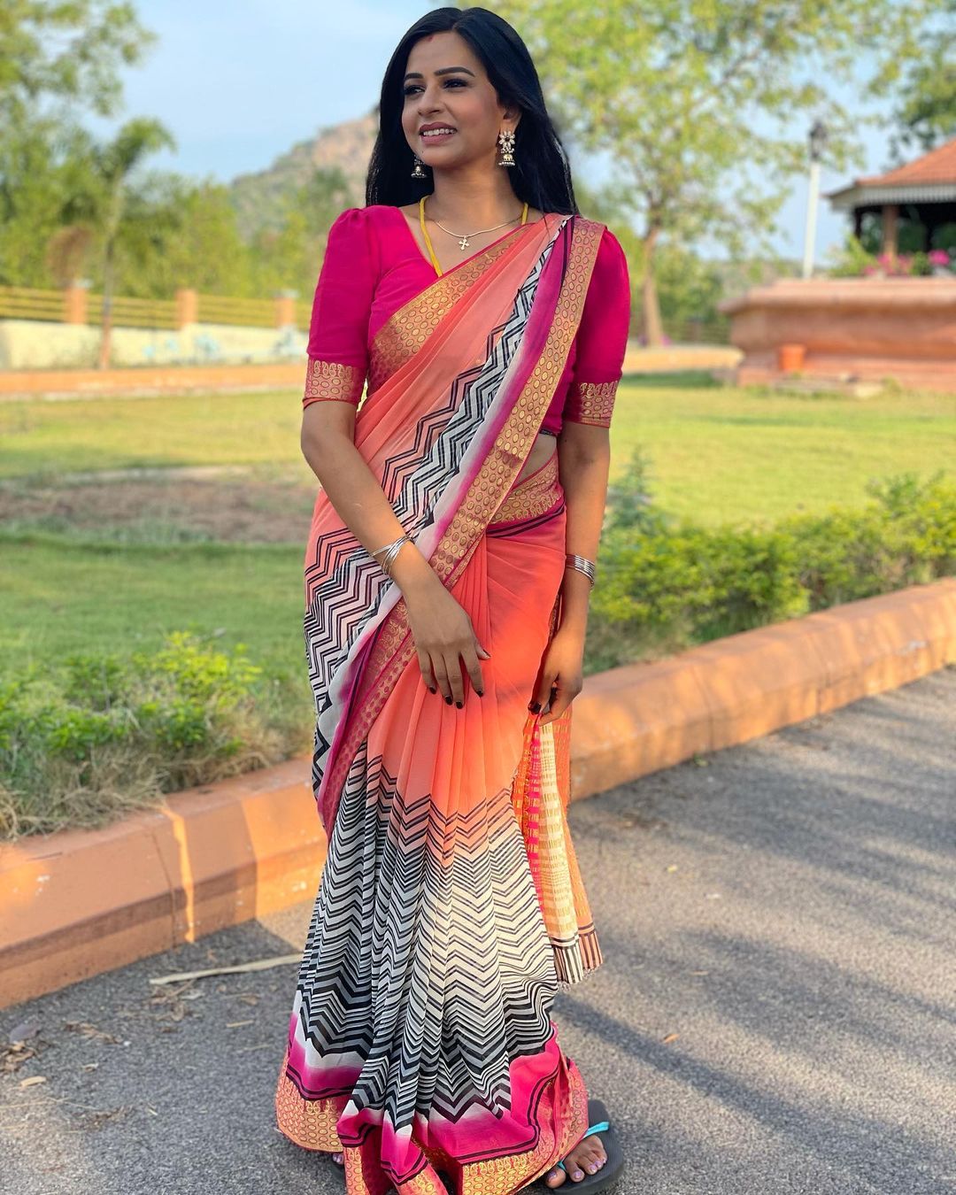 Actress and model Divya Ganesh in saree Pics