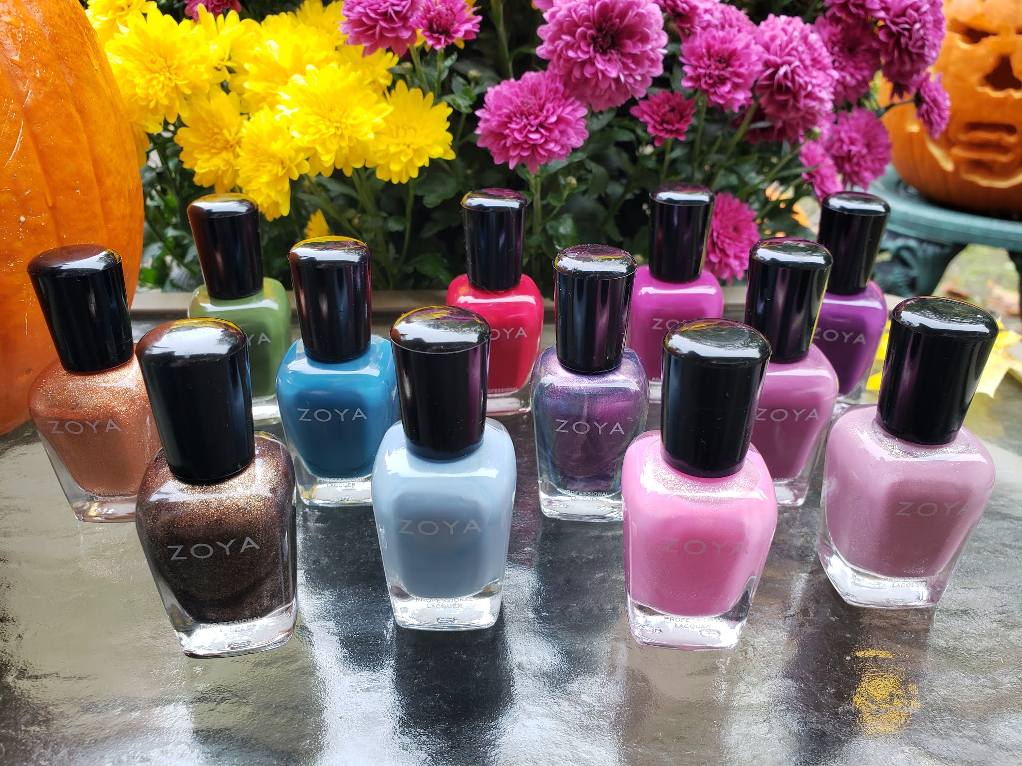 ZOYA POLISH GUIDE: Zoya Nail Polish Colors, Swatches and Collections