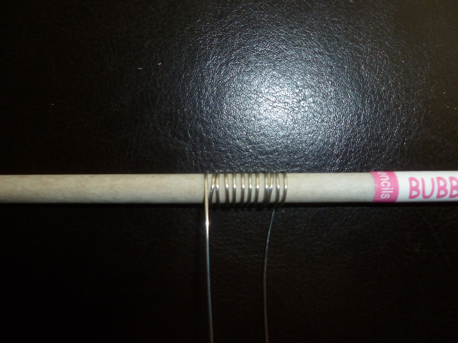 Create Share Inspire: Seashell Wire Pendant