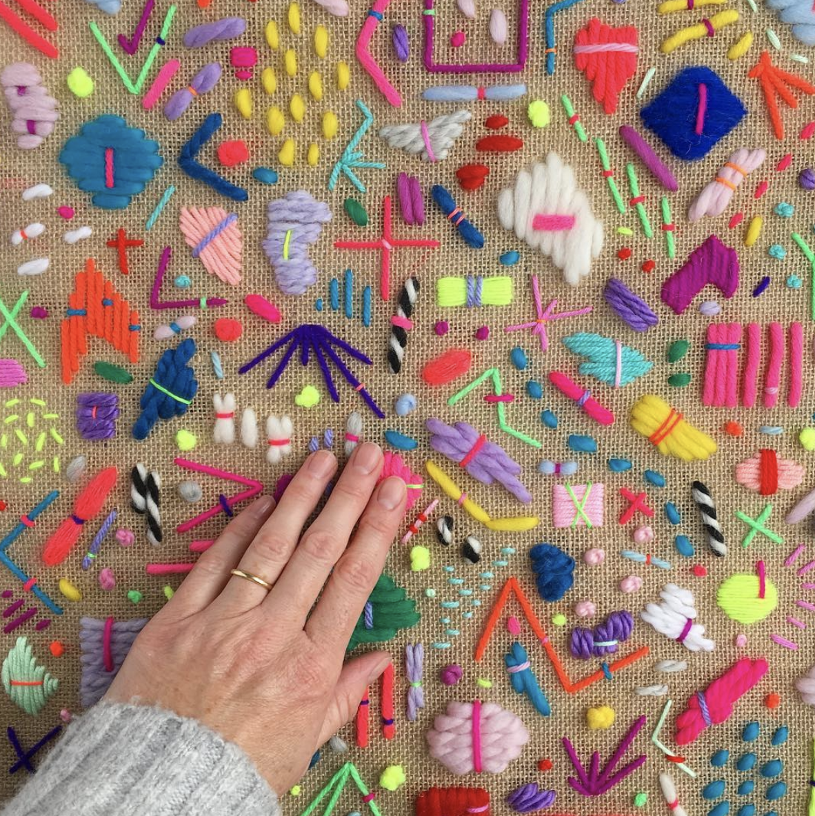 El blog de Dmc: Elizabeth Pawle, garabateando con hilos