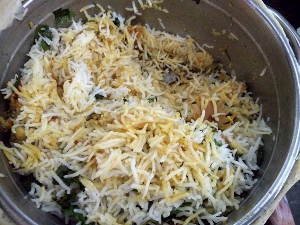 Niya's World: Chicken Dum Biryani