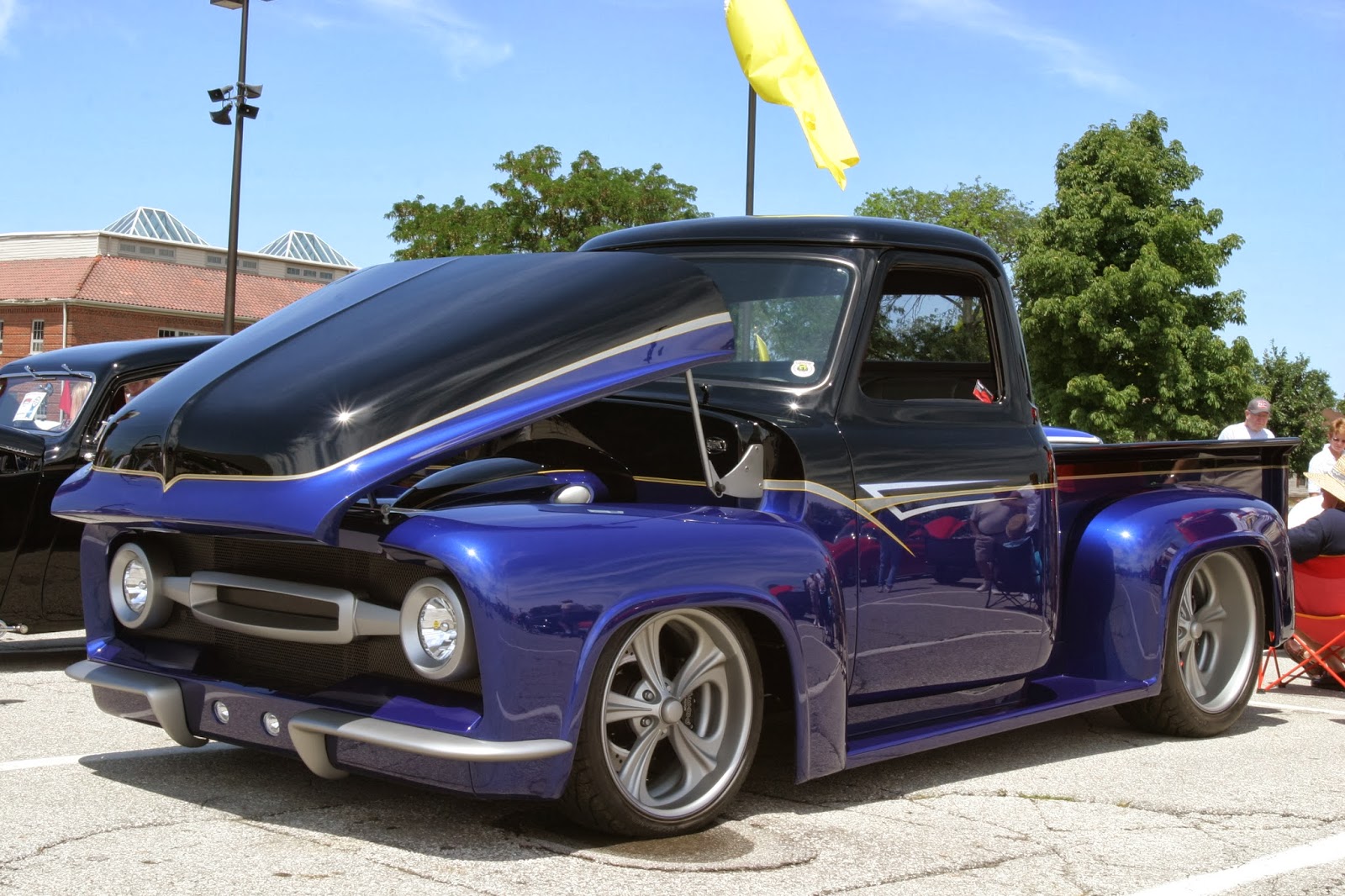 Cars View: Custom Cars and Trucks Pictures