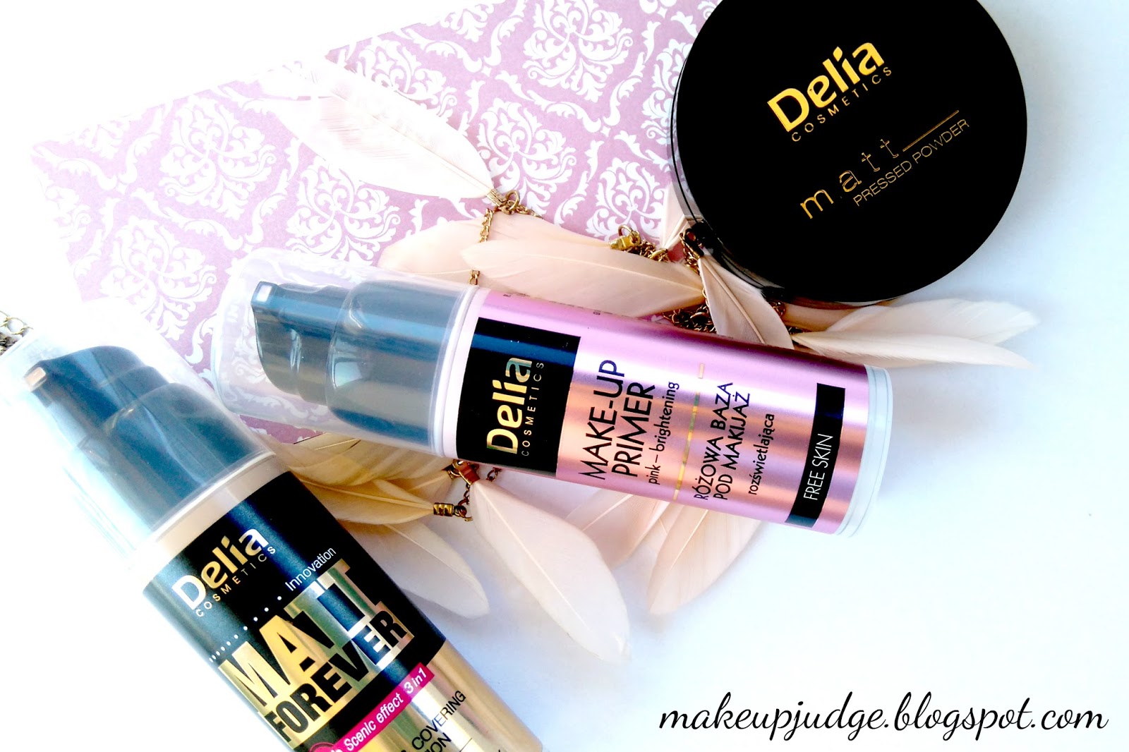 DELIA/ PRIMER, TEČNI I KAMENI PUDERI - Make up Judge