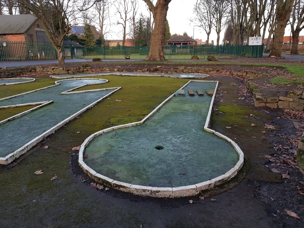 The Ham and Egger Files: Hexthorpe Flatts Park Crazy Golf course in ...