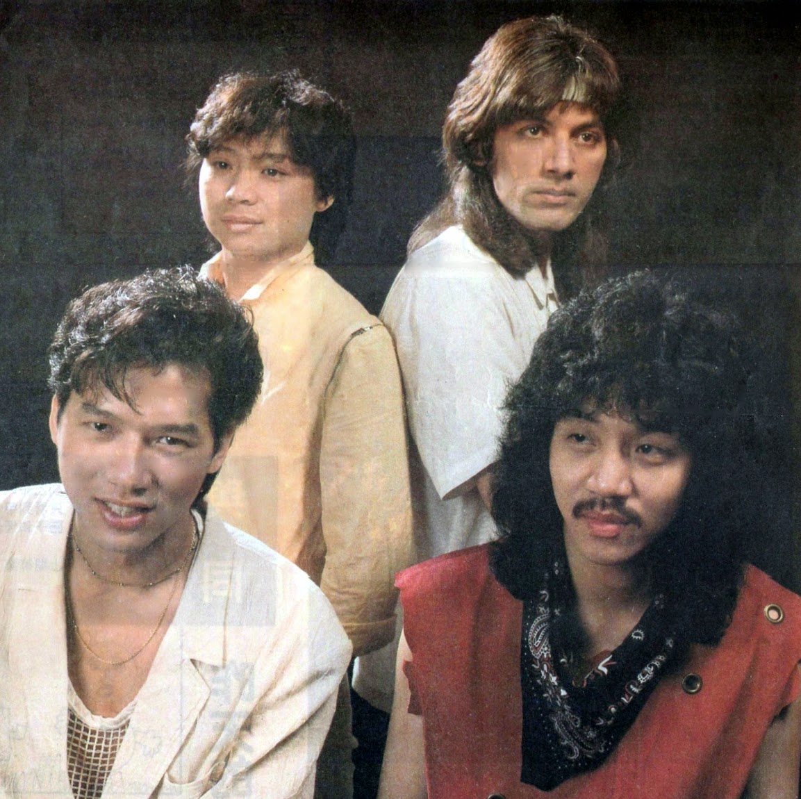 come back to love: 1983年的Chyna樂隊