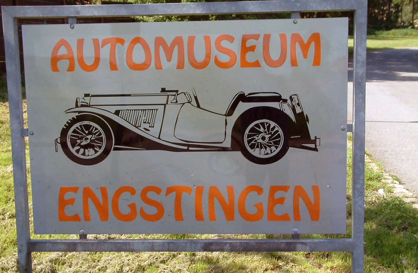 Engstingen und die Alb: 2005: Im Automuseum von Engstingen
