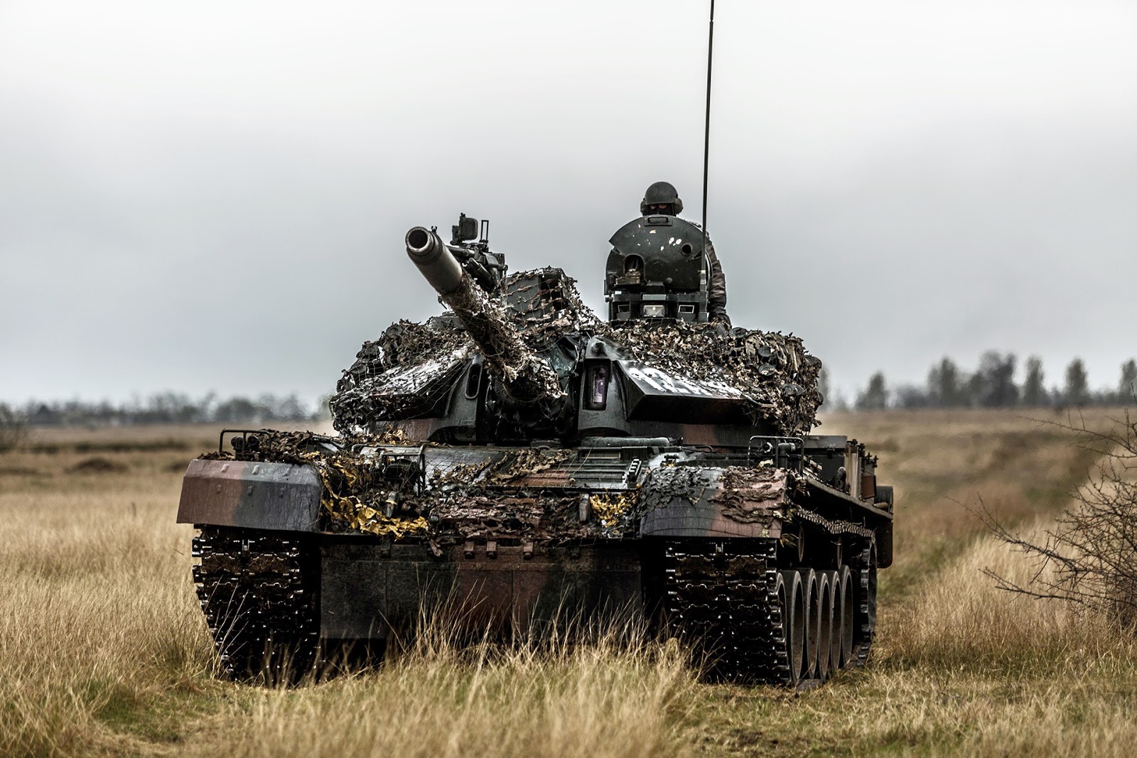 Engineering Channel: TR-85 Tank