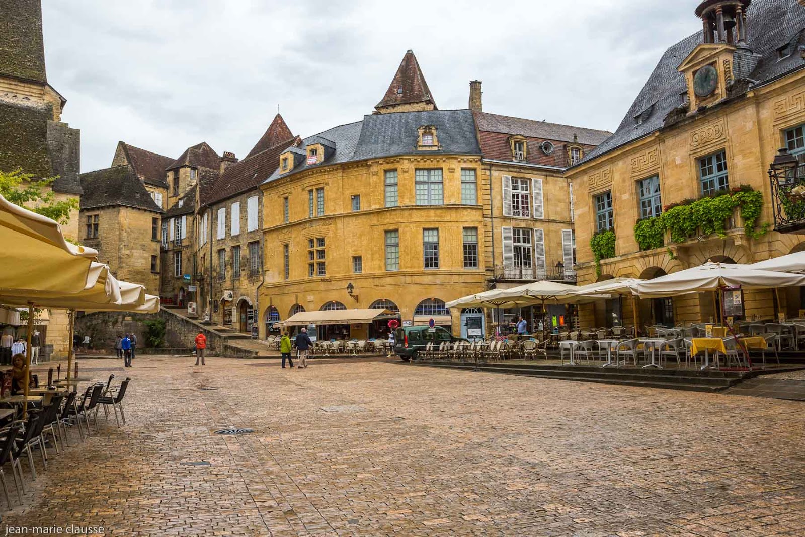 Découvrir la France en photos: 1 - SARLAT-LA-CANÉDA. (Dordogne - 24)