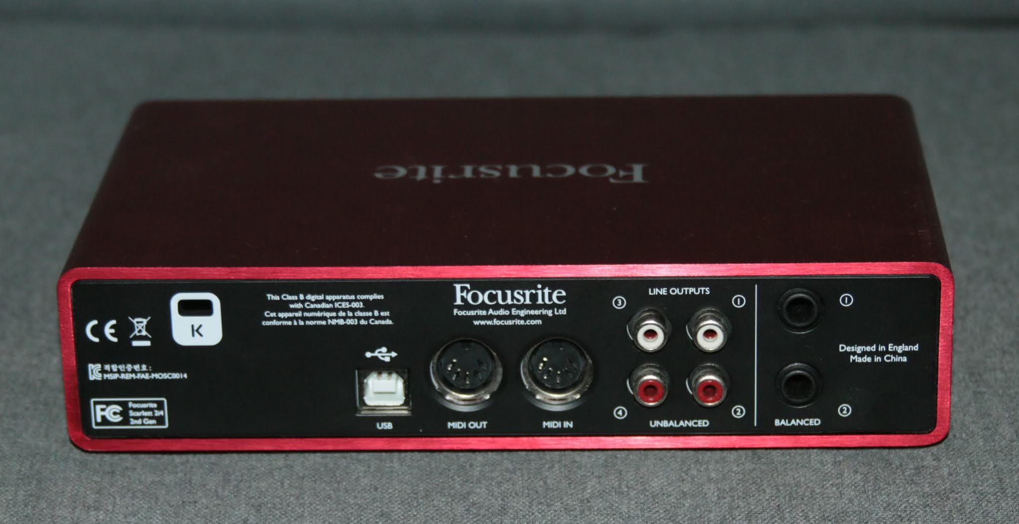 Khron's Cave: #69 Focusrite Scarlett 2i4 (2nd gen) teardown & repair