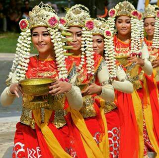 11+ Tari Tradisional Kalimantan Barat Gif