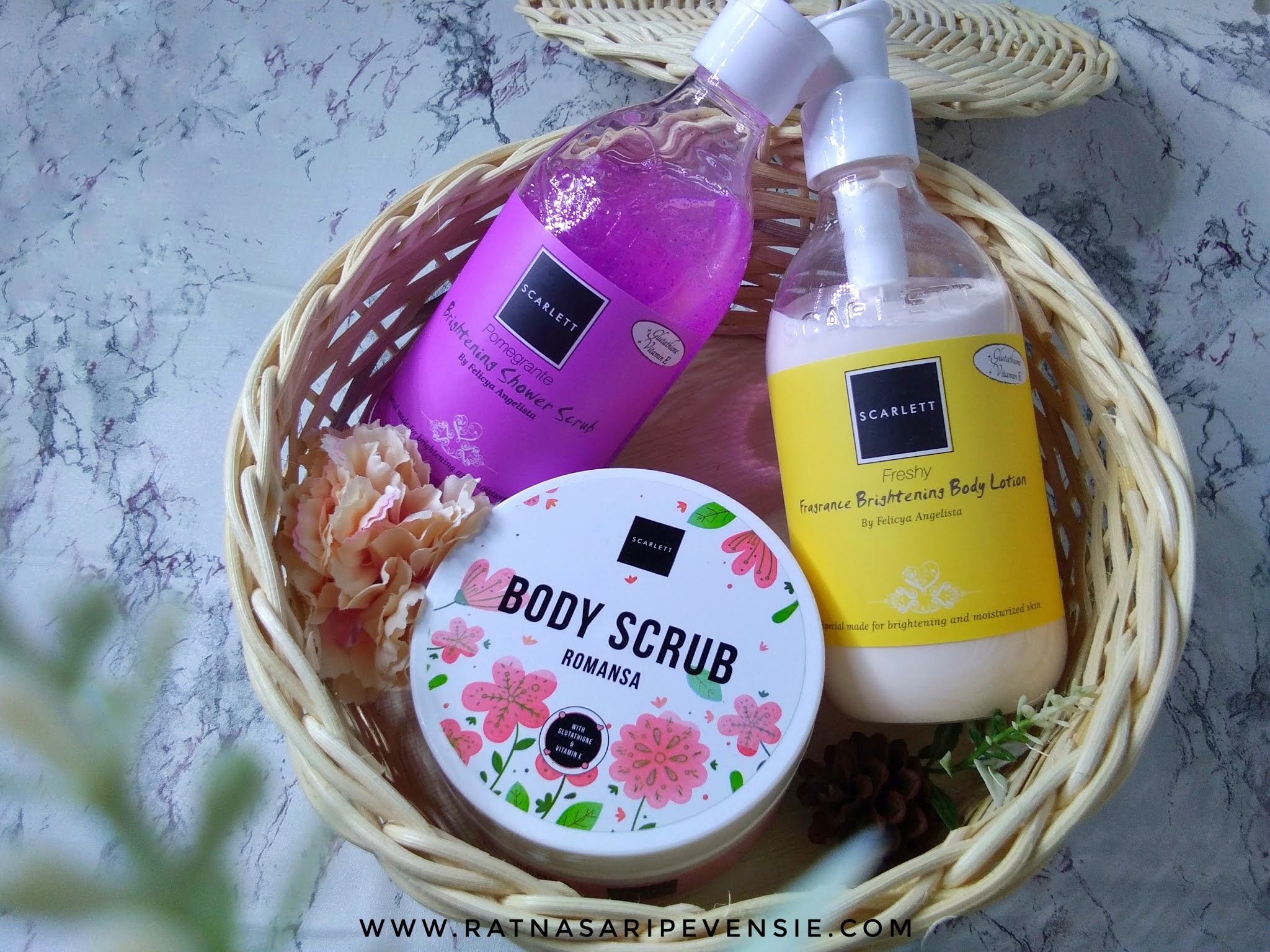 Ratnasari Pevensie's : Review: Scarlett Whitening Body Care Series ...