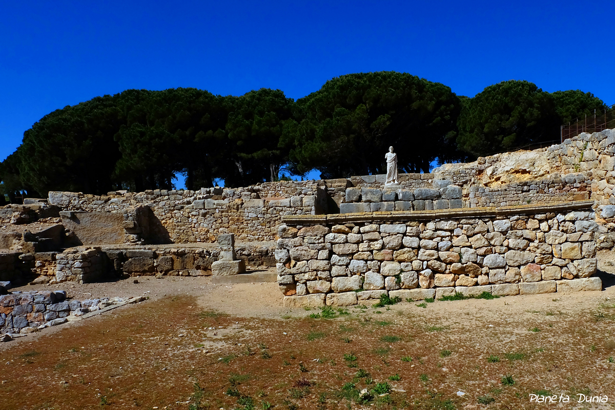 Planeta Dunia: Empúries: puerta de entrada de griegos y romanos
