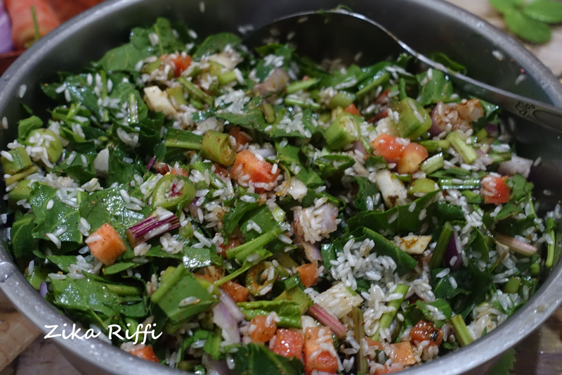 RIZ DJERBIEN ( ROUZ JERBI ) AU POULET ET LEGUMES FRAIS