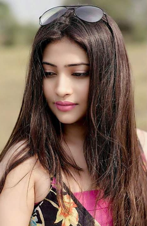 Jasmine Roy Best Photos