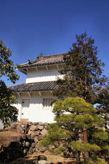 More glimpses of unfamiliar Japan: Funai Castle