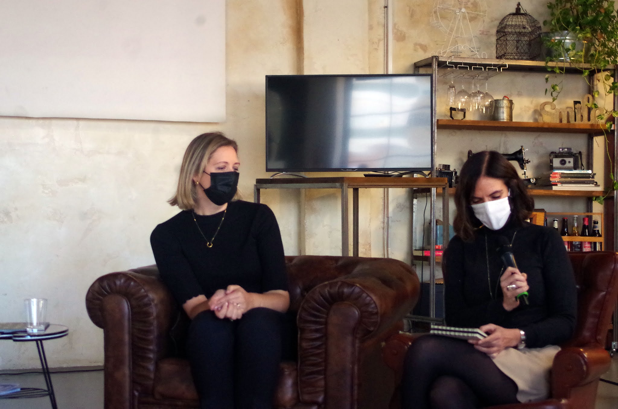 ENTREVISTA CON HELENE FLOOD (POR LA COMUNIDAD) — paseando a miss cultura