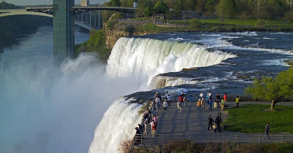 The Niagara Falls ~ vega