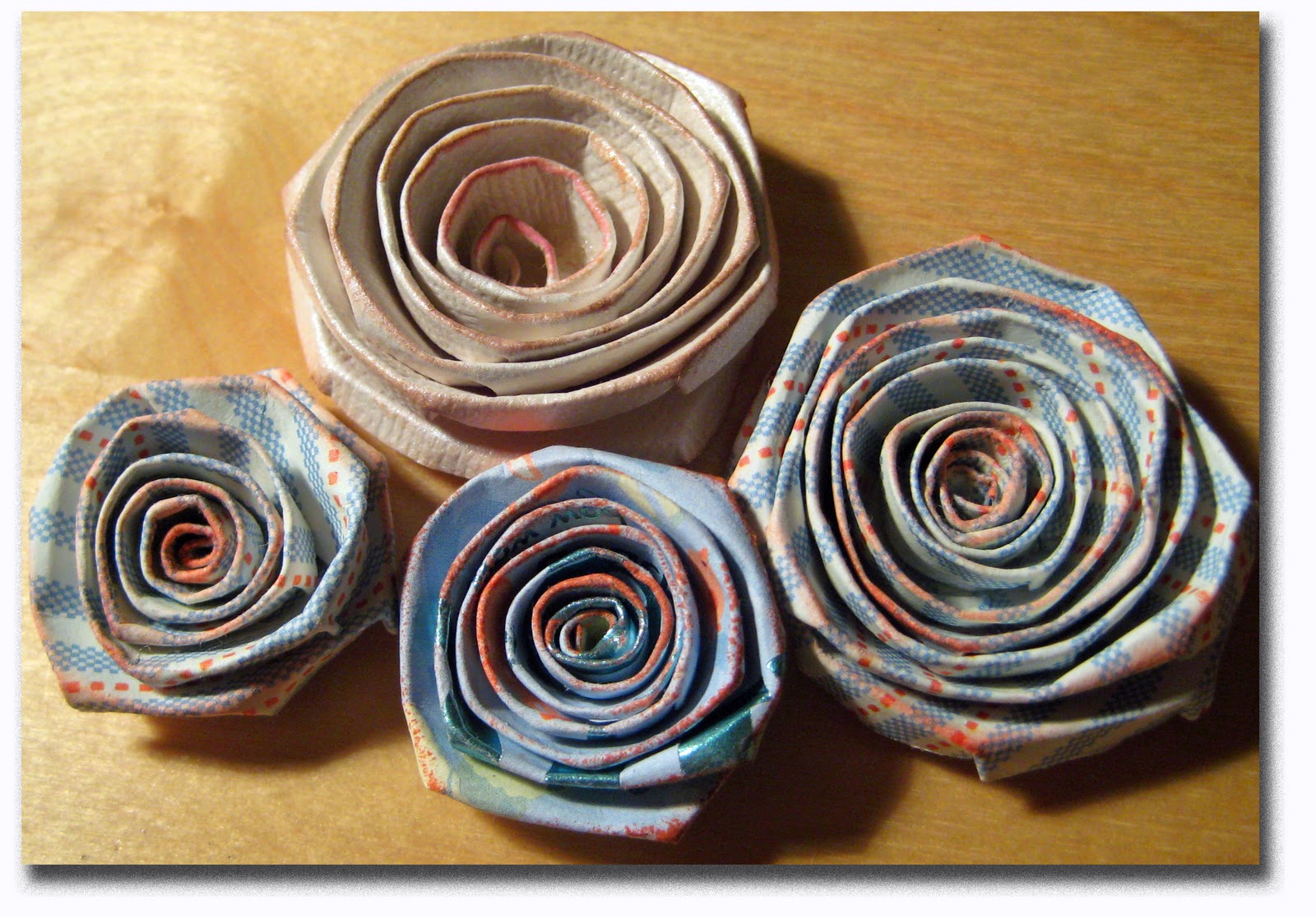 art by 3s: Paper rose tutorial