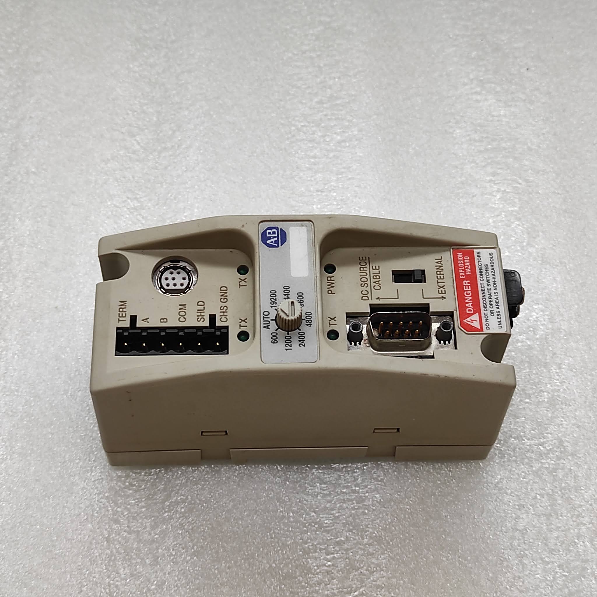 ALLEN BRADLEY AIC+ CAT 1761-NET-AIC ADVANCED INTERFACE CONVERTER