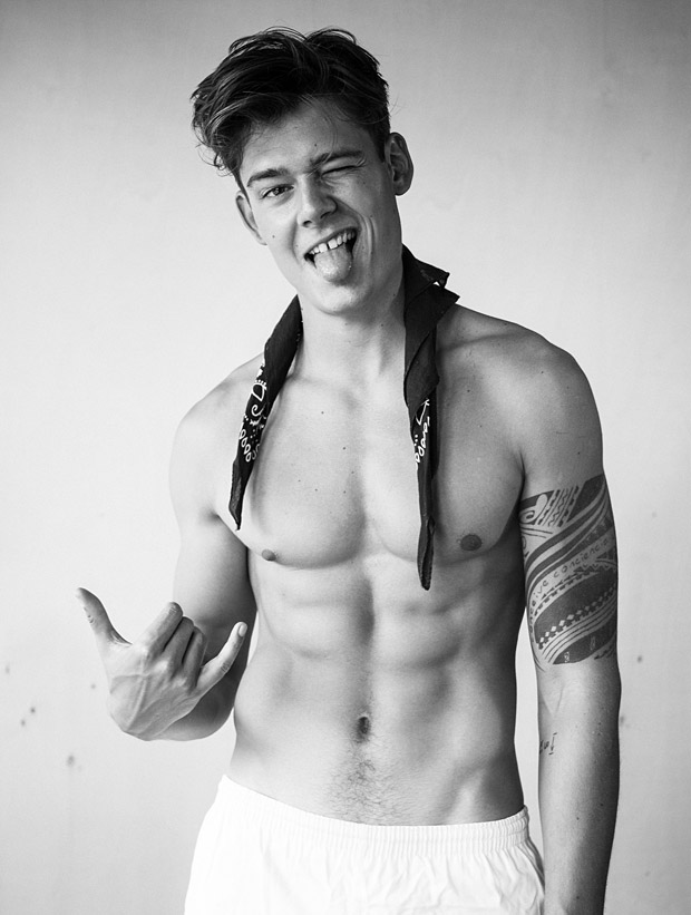 This Guy's World: Mario Adrion by Mirko Fuhrherr