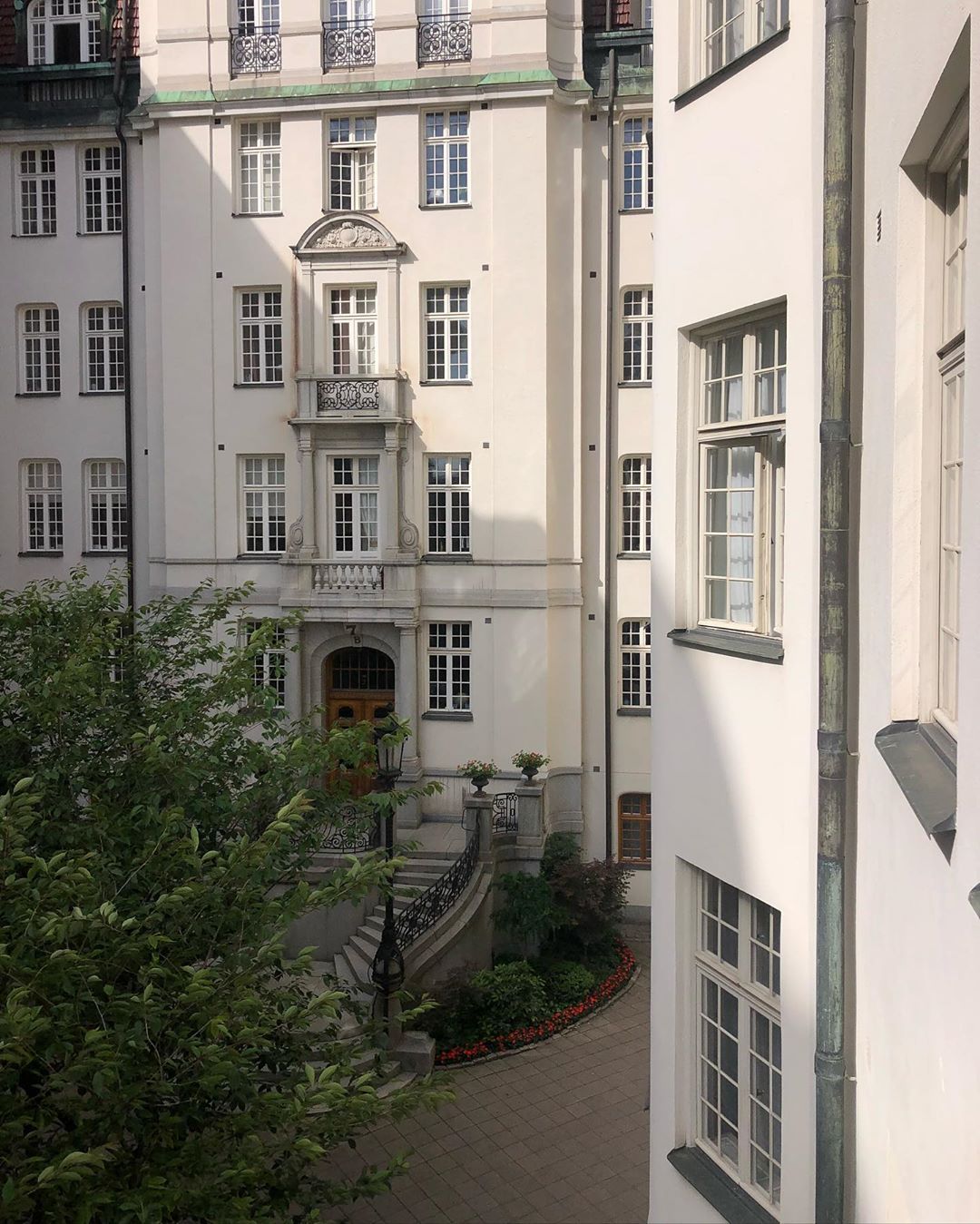 Style & Blogger Inspiration. Lovisa Barkman, Stockholm, Sweden {Blogger Style} | Cool Chic Style ...