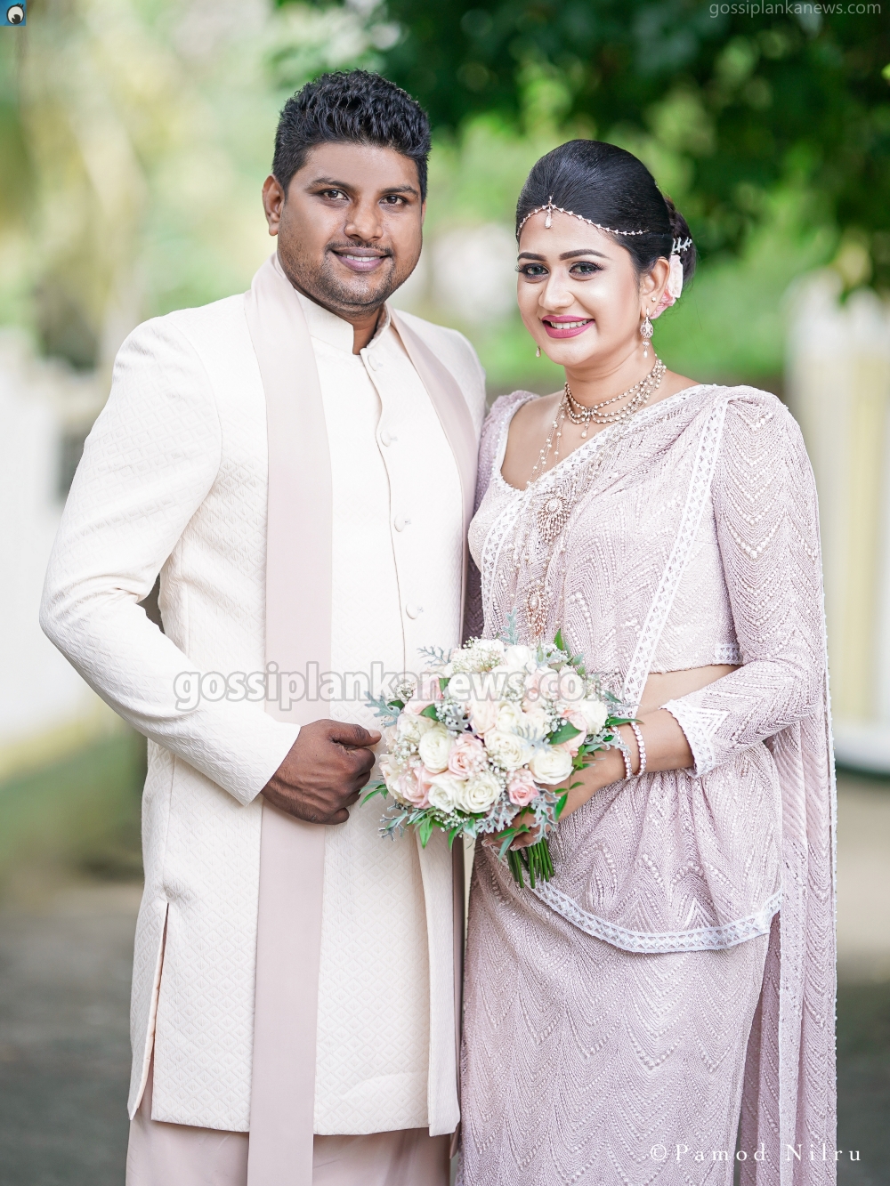 Ruwangi Rathnayake Gold Chain