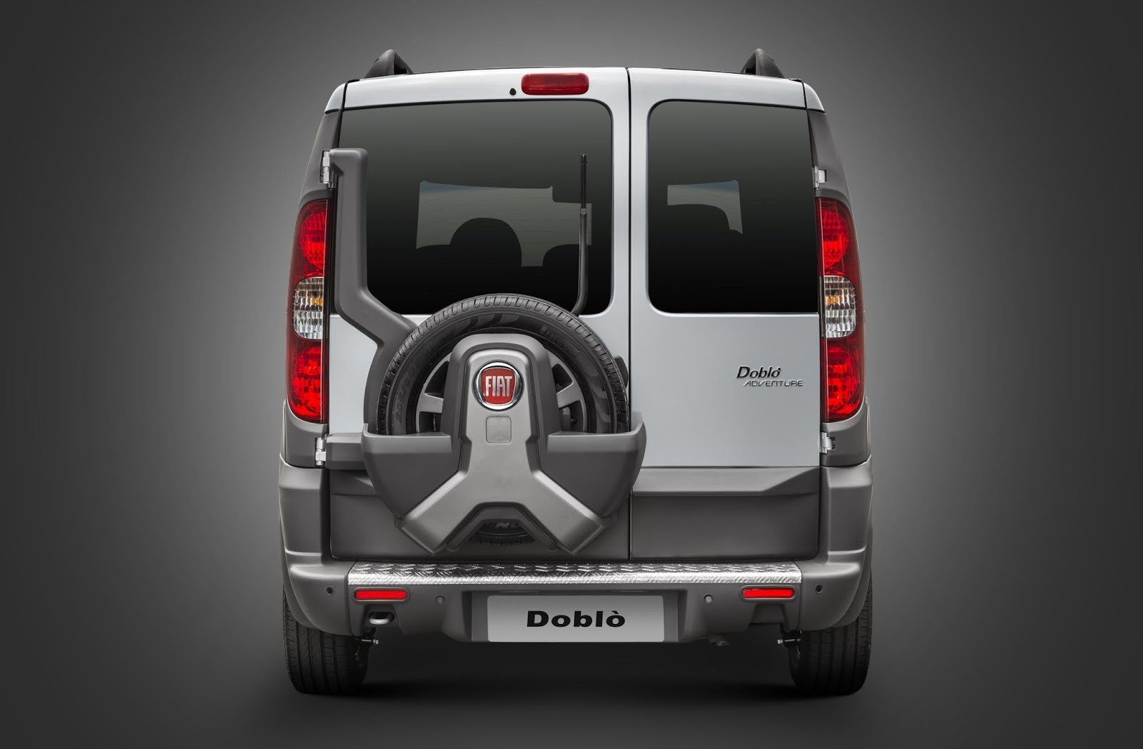 Fiat Doblò chega à linha 2017 com leves incrementos