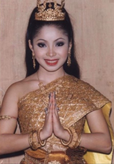 Hope and Hope and always Hope: STAR_KHMER / TOUCH SUNICH ទូច ស៊ុននិច