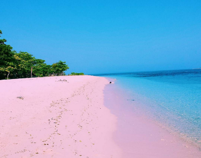 10 Maravilhosas Praias Cor de Rosa no Mundo