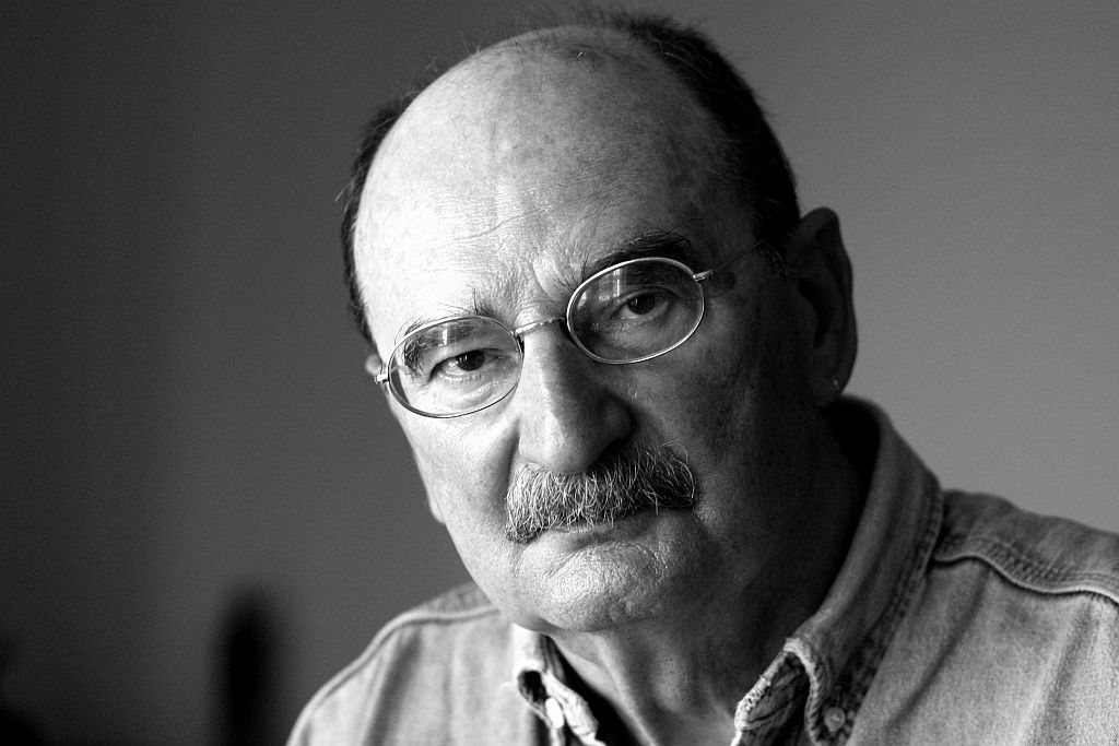 En frasco pequeño.: Revolución. Slawomir Mrozek.