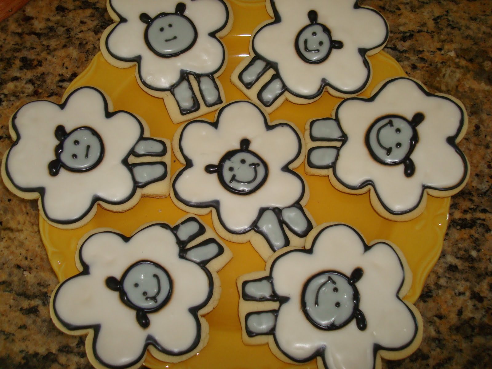 Closet Crafter: Baa Baa Sheep Cookies