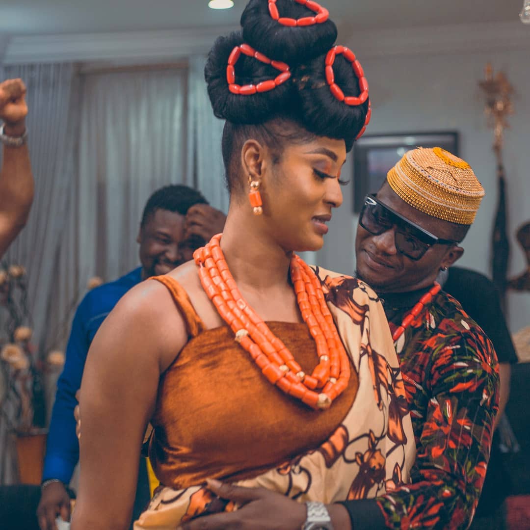 Wedding Pictures : Chinelo Enemchukwu did white wedding and traditional ...