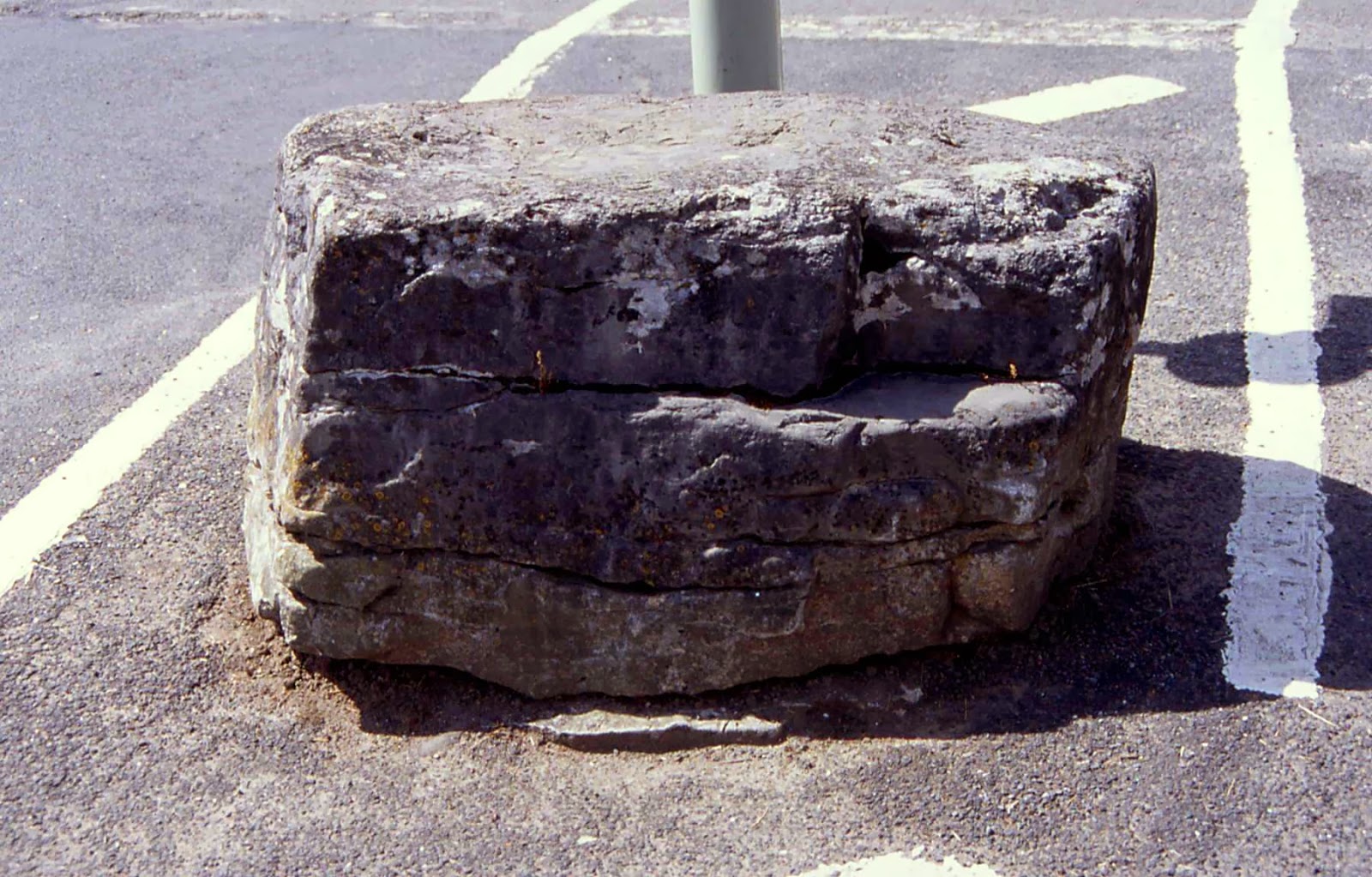 Roy's blog: SOME UNUSUAL ROCKS & STONES