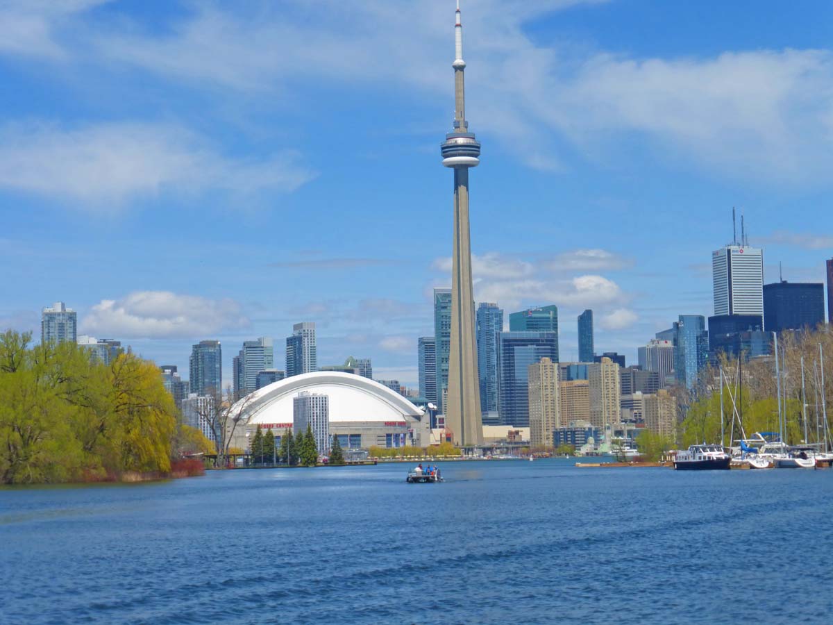 Travel with Solange: Toronto, Capital of Ontario