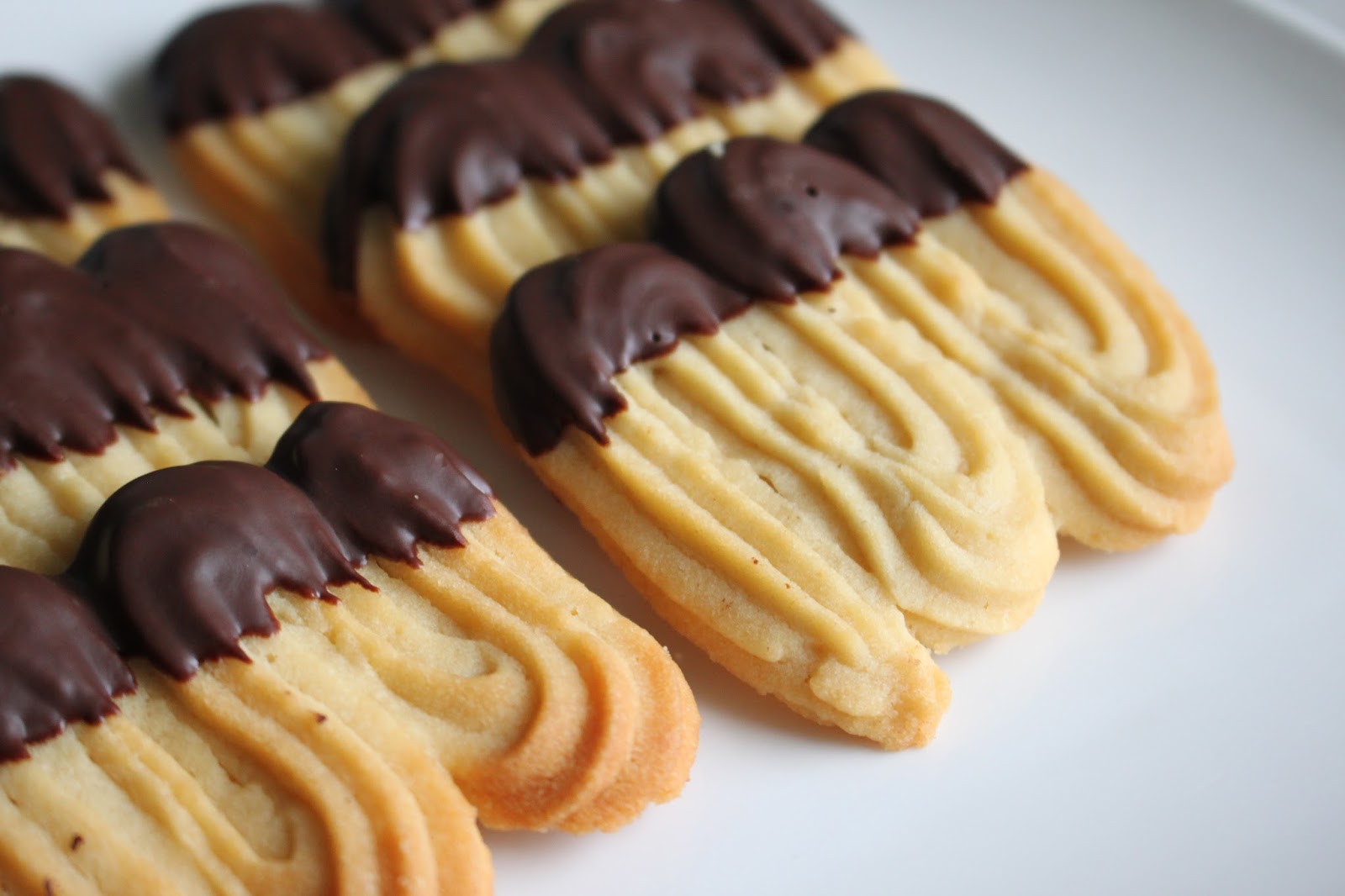 Mag et ses desserts: Biscuits viennois ou Spritz