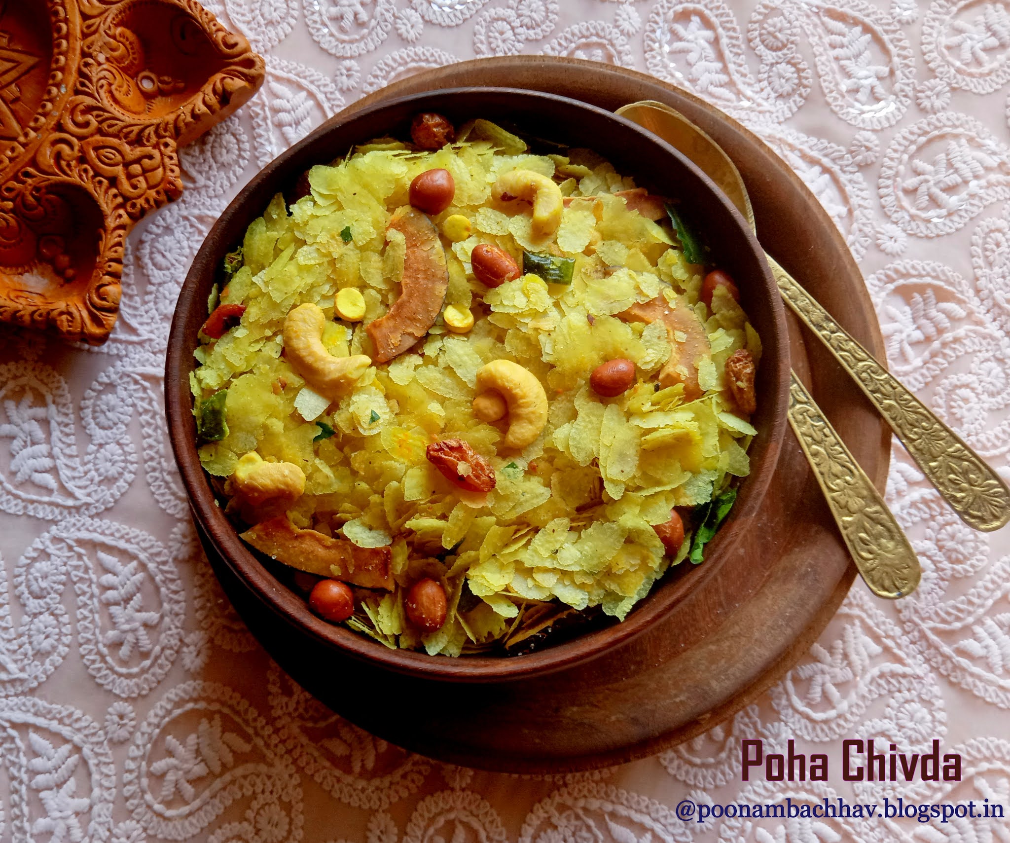 Annapurna: Roasted Poha Chivda