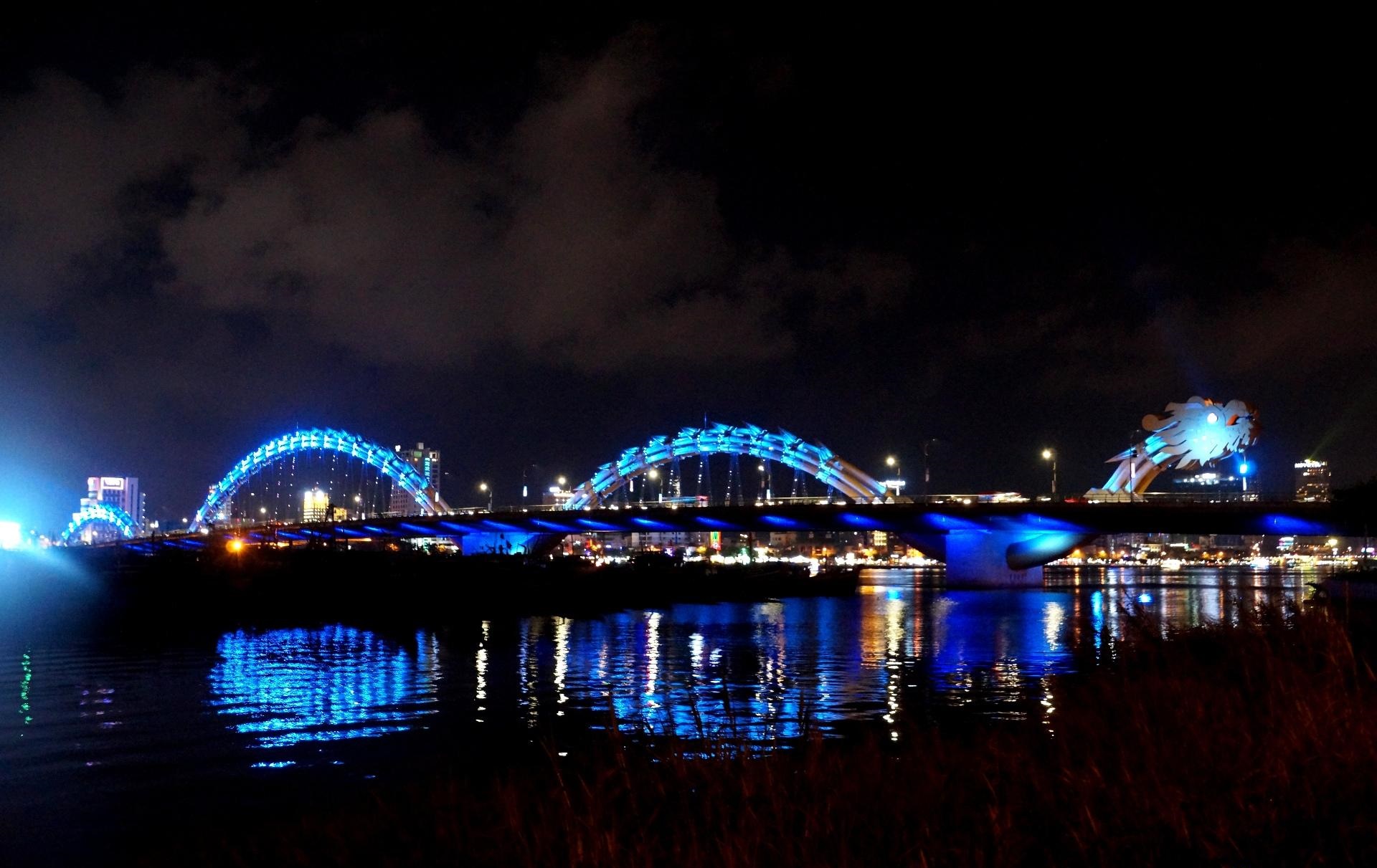 Dragon Bridge, Da Nang, Vietnam (with Map & Photos)