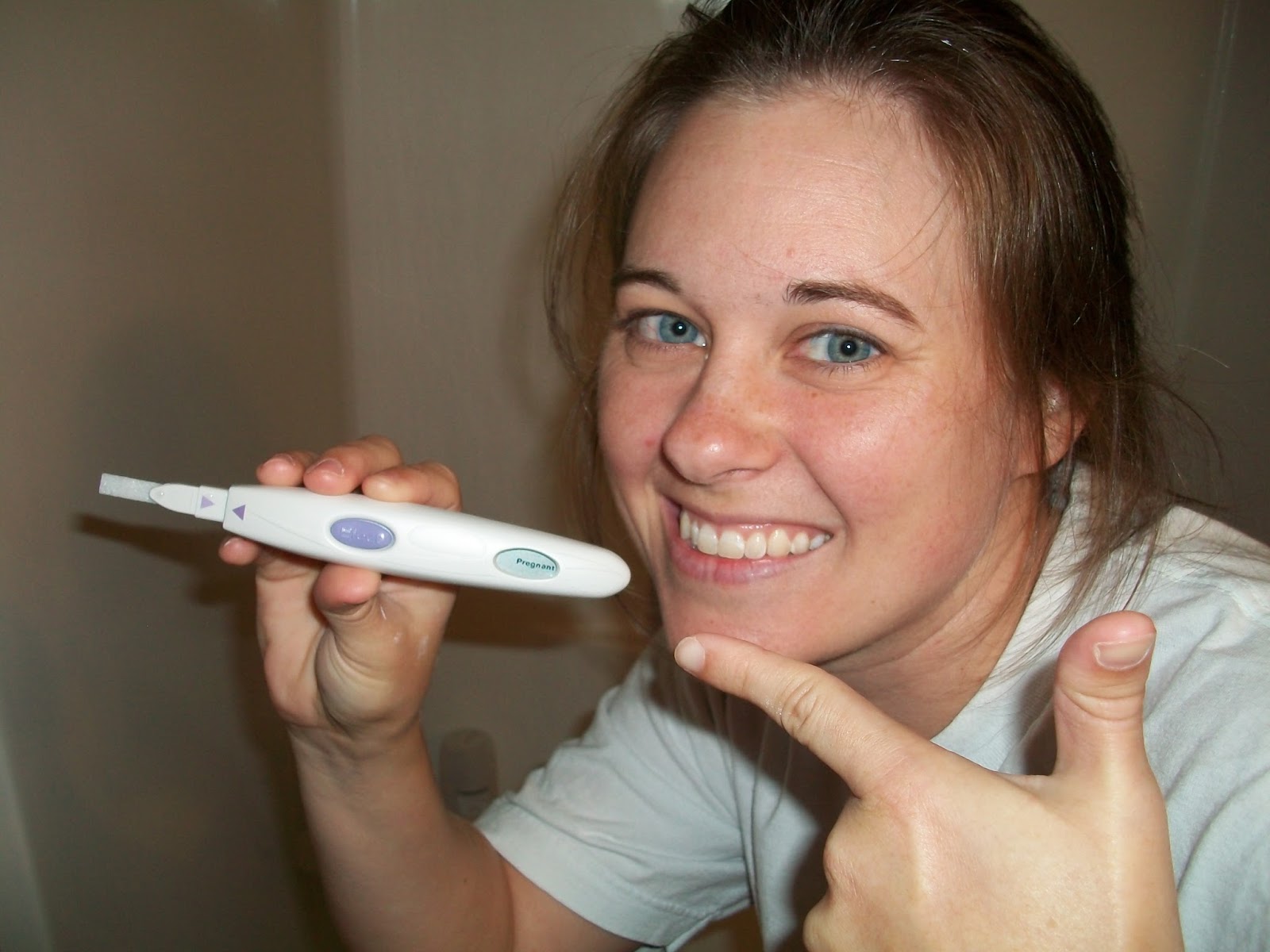 Mrs. V's Adventures in Teaching: Back to School Linky Party