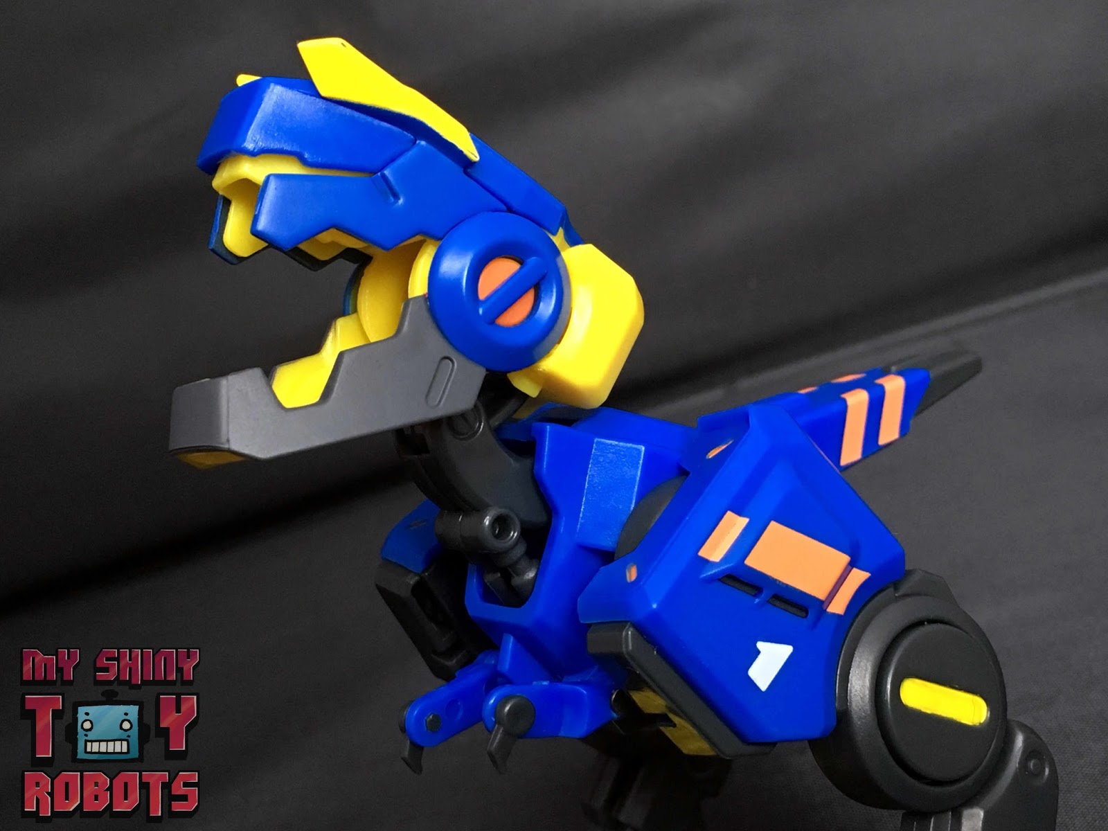 My Shiny Toy Robots: Toybox REVIEW: 52TOYS Beast Box BB-02 Ghost Dog