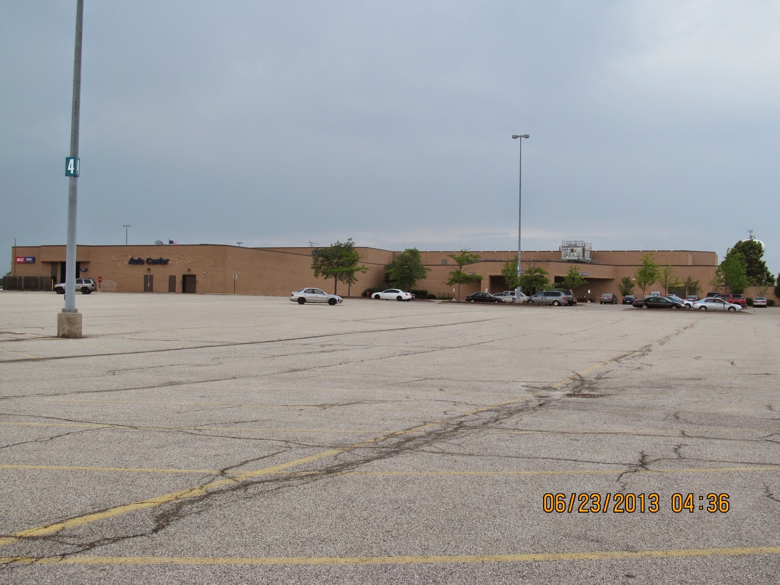 Trip to the Mall: Spring Hill Mall- (West Dundee, IL)