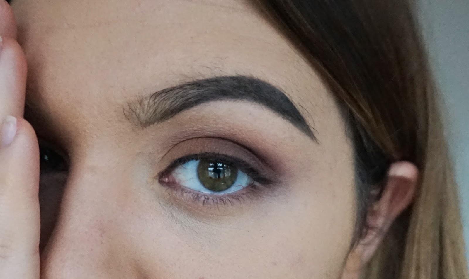 Hannah Beedle: All About the Brows