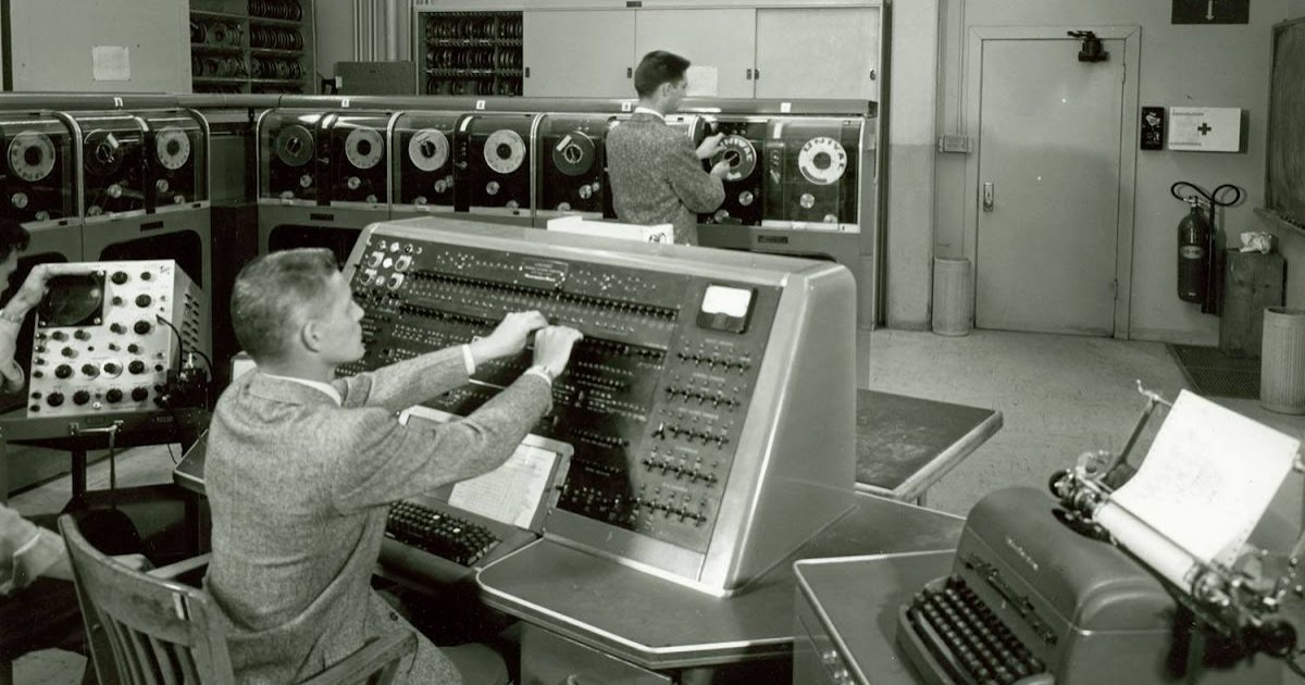 GENERASI KOMPUTER Dari tahun ke tahun ~ MediaNetizen