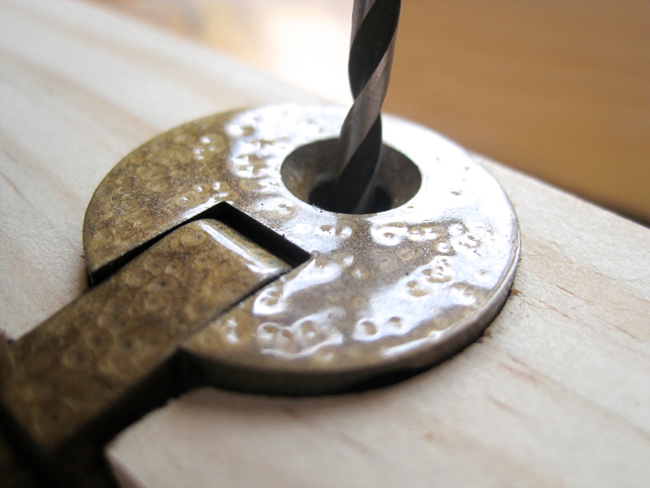 The Project Lady - Singer Sewing Machine Wood Base Tutorial