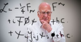 Σαν σήμερα ... 1929 γεννήθηκε ο νομπελίστας θεωρητικός φυσικός Peter Higgs.