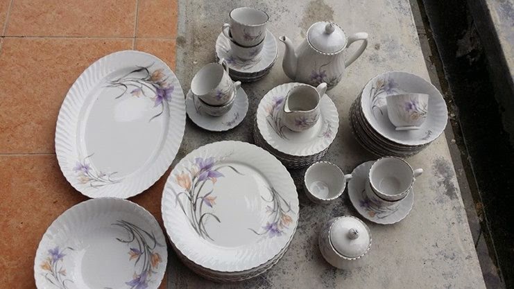 Welcome to my Antique Collections: Set Penuh Pinggan Mangkuk Antik ...