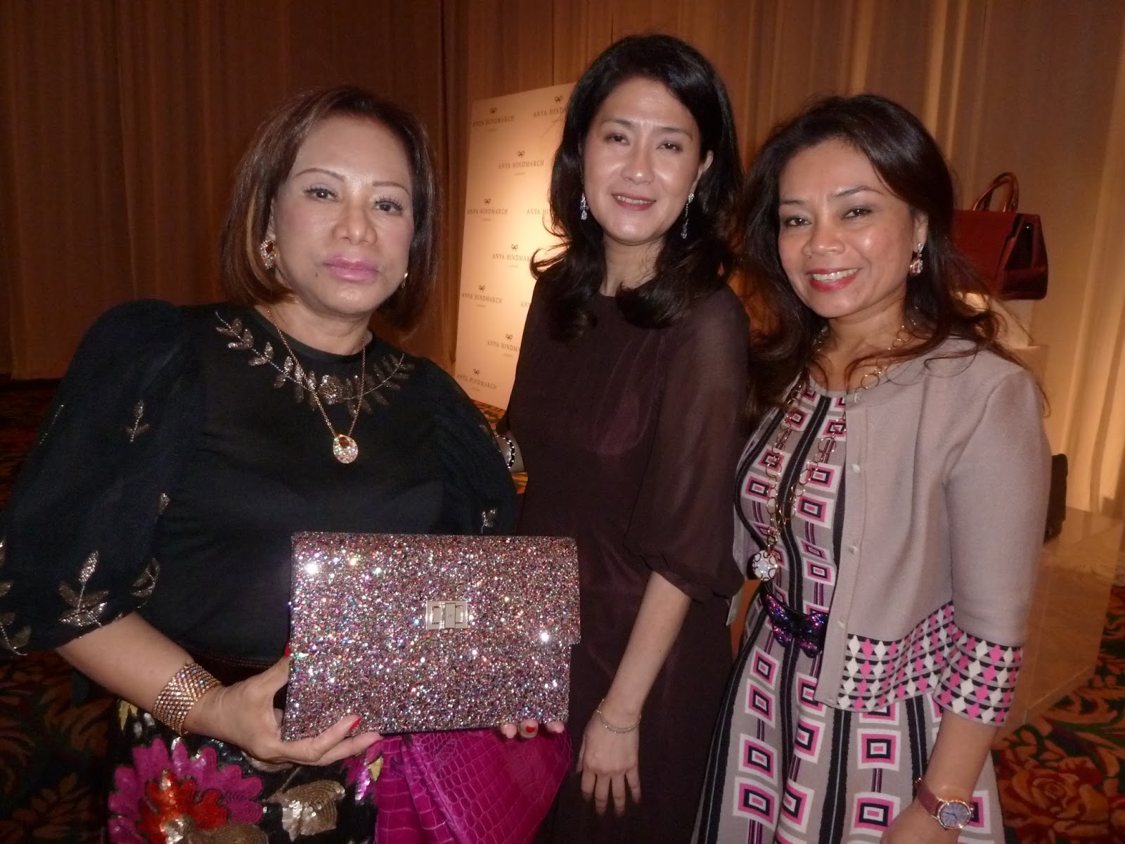 Kee Hua Chee Live!: ANYA HINDMARCH CELEBRATES 10 GLORIOUS YEARS IN ...