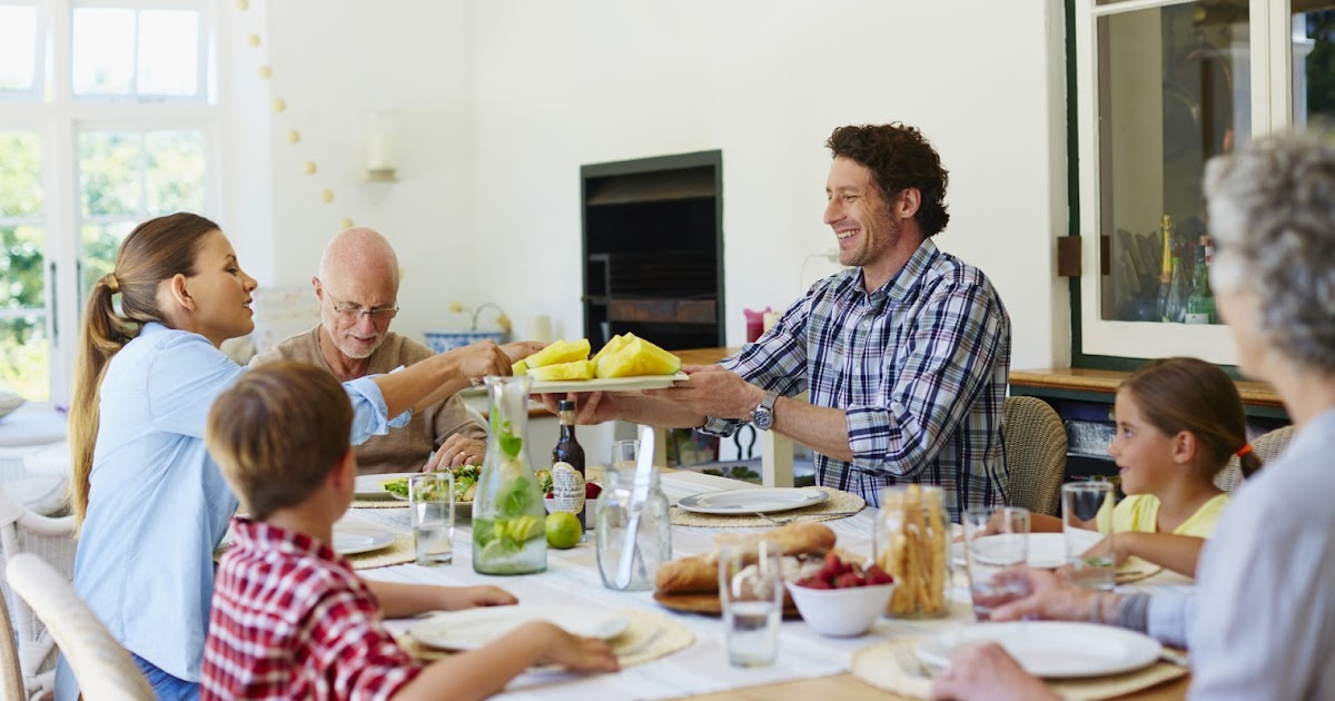 How to Reclaim Family Dinner Time | 7 WAYS TO RECLAIM QUALITY FAMILY TIME