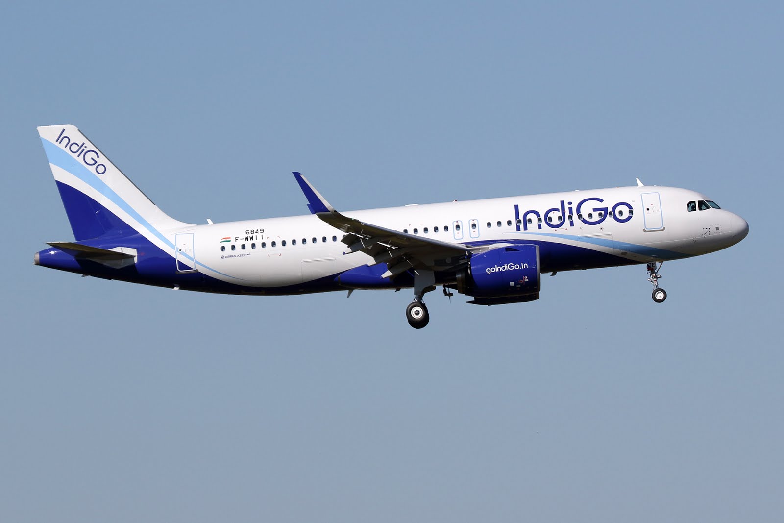 Flyingphotos Magazine News: INDIGO - A320-200Neo - F-WWII
