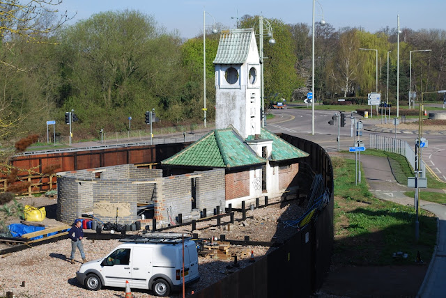 West Watford History Group: Sun Clock Tower